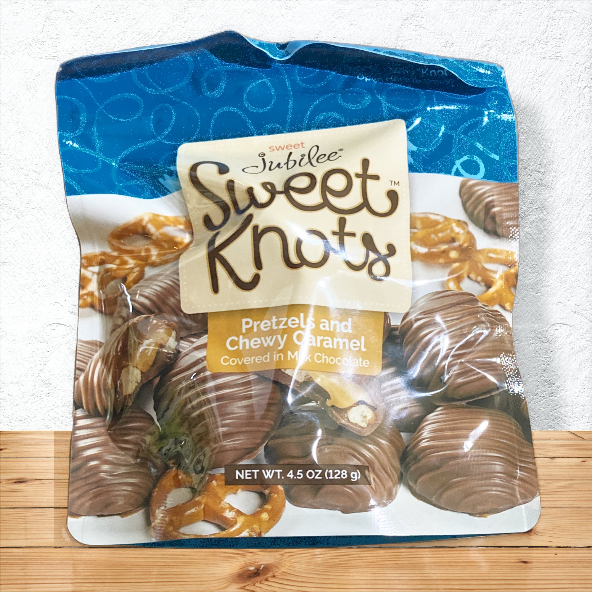 Sweet Knots Pretzels And Chewy Caramel | La Boca Restaurant & Market